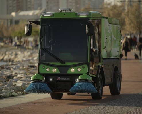 SPONGE HYDROSTATIC ROAD SWEEPER MACHINE – Üstünel Cleaning Machines ...